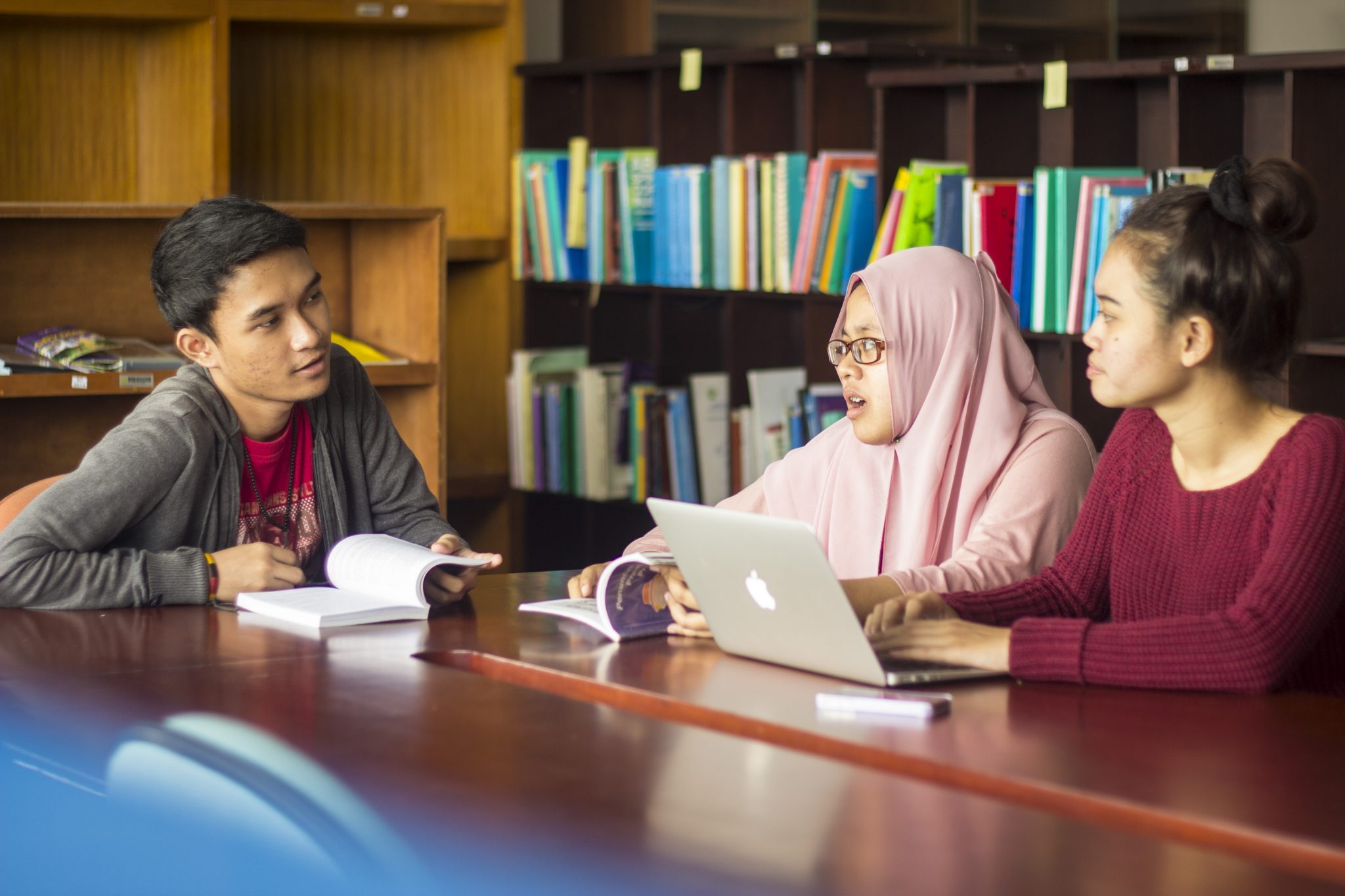 Library and Document Laboratory | Program Pendidikan Vokasi Universitas ...