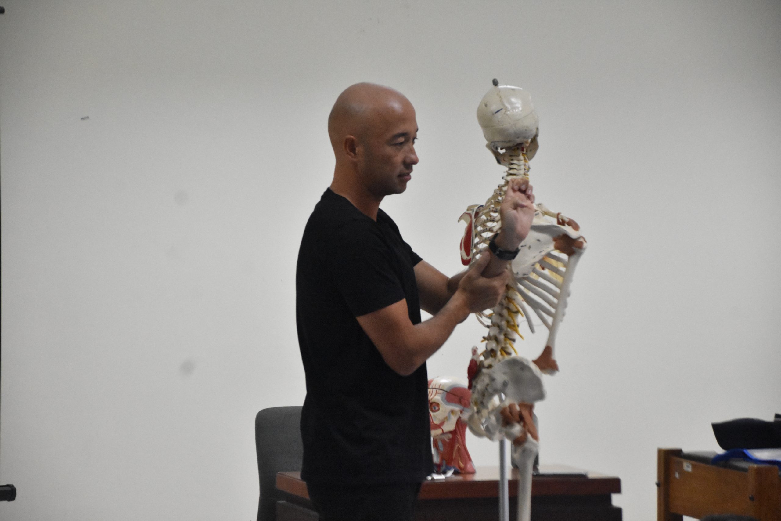 Kuliah Dosen Tamu Mata Kuliah Praktik Klinik FT Muskuloskeletal ... Kuliah Dosen Tamu Mata Kuliah Praktik Klinik FT Muskuloskeletal ...